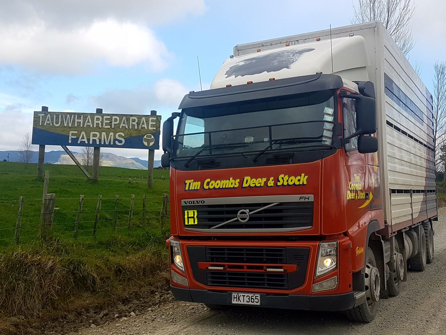 Tim Coombs Deer and Stock Transport